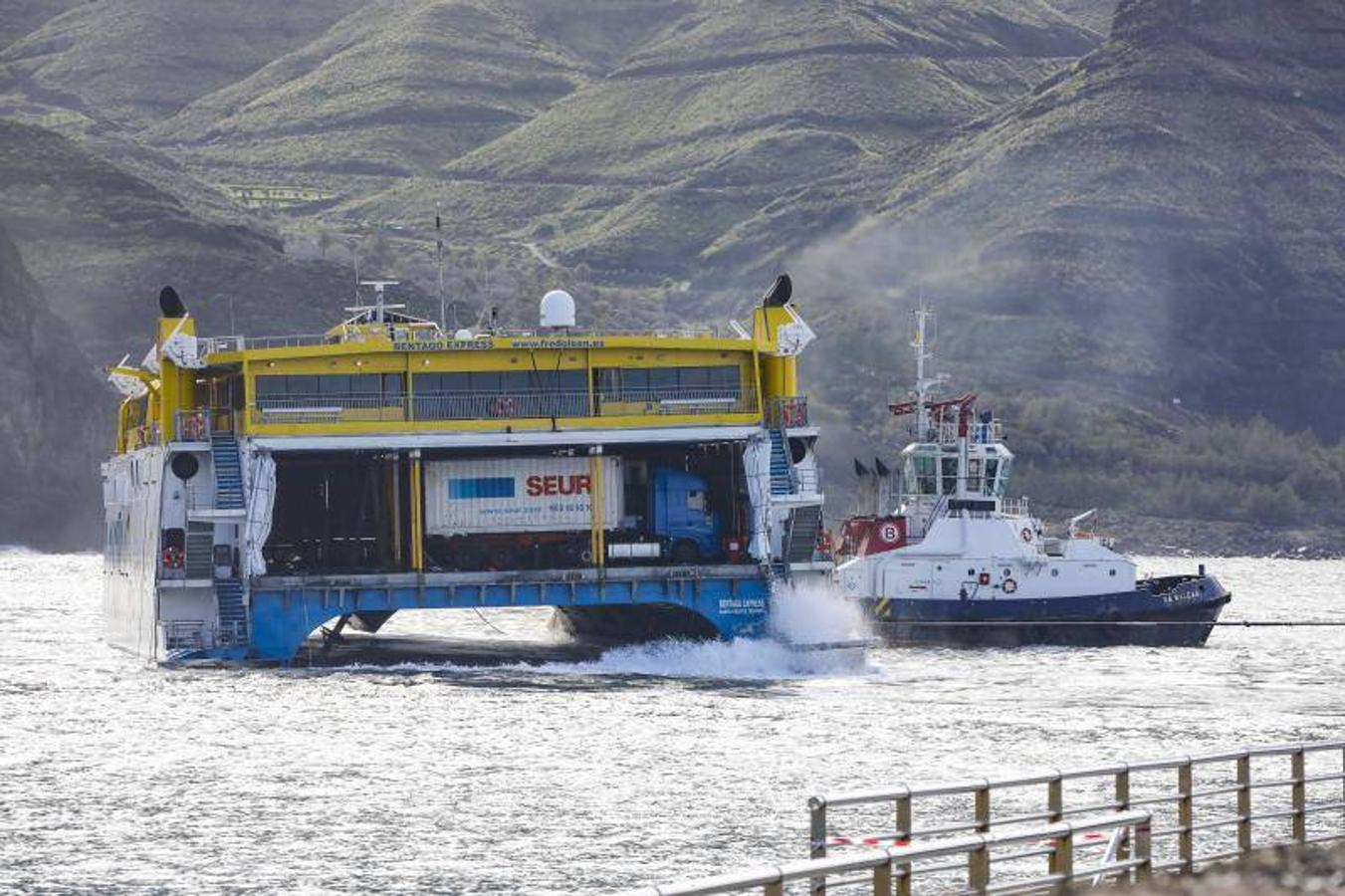 Fotos: Así está el barco encallado | Canarias7